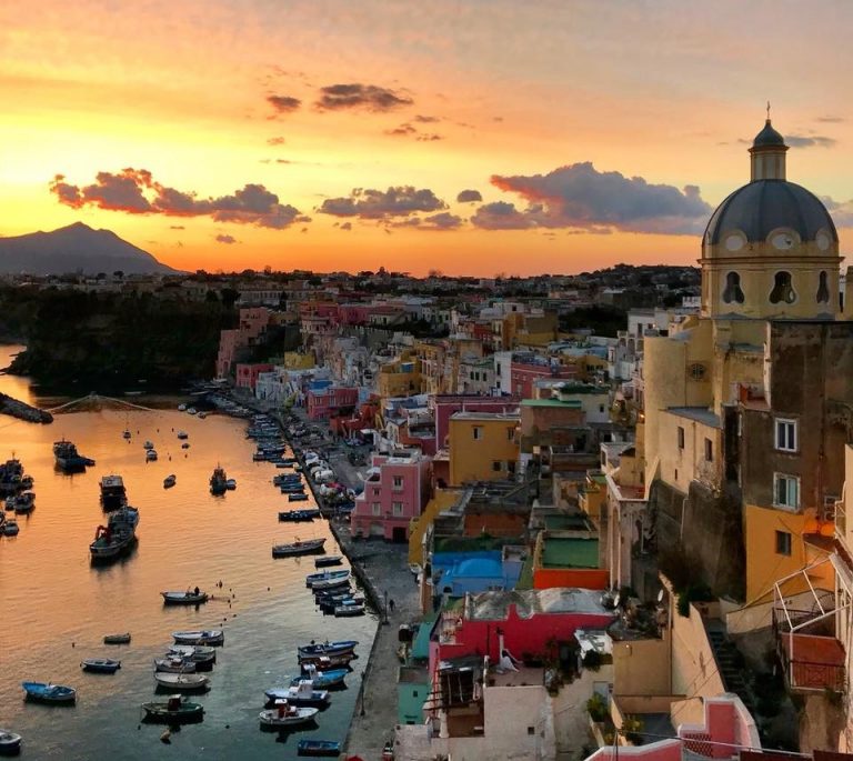 Visiter Procida et où dormir à Procida