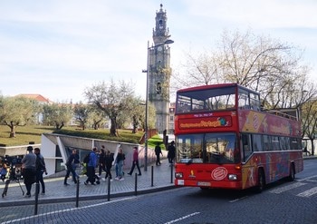 Bus touristique de Porto - billet coupe file et informations